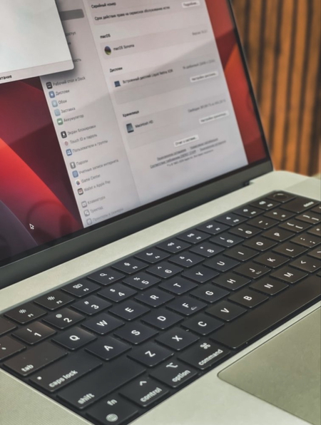 MacBook Pro M1 Pro 16dyum 32/2TB LLA America