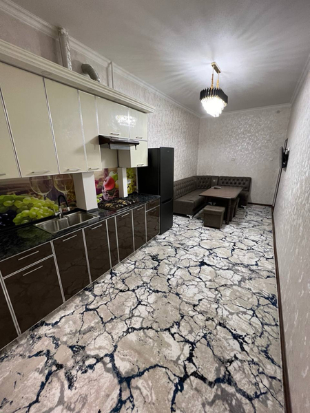 Продается 3 ком. Квартира на 1 этаже площадью 78 кв.м. По ул. Гагарина