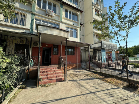 Продаётся офис 100м2 Циолковский перекрёсток  / Паркентский
