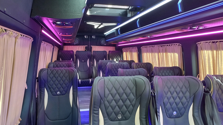 Uslugi Transporta mersedes Benz