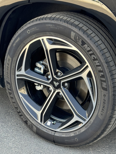 Byd song NETA L hybrid