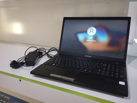 Samsung 15.6 laptop