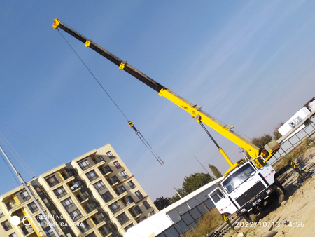 Avtokran xizmati 25 t 29 m strela