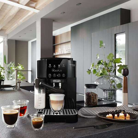 Кофемашина DeLonghi ECAM220.60.B по оптовой цене