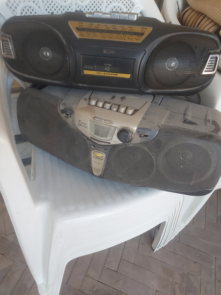 Radio, magnitofon zapchastga