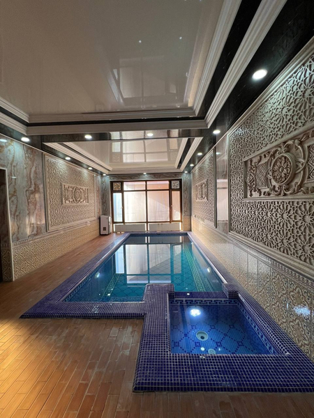 Dacha Qizil SARAY