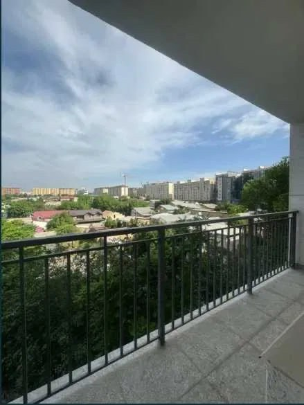 ТАПОич мост Махтумкули PARKENT PLAZA под ключ упакованная 3-ком 75 м2