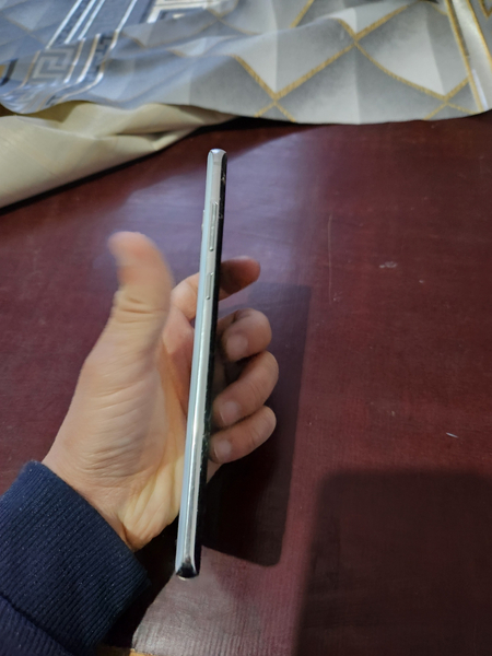 Samsung S10+ sotiladi