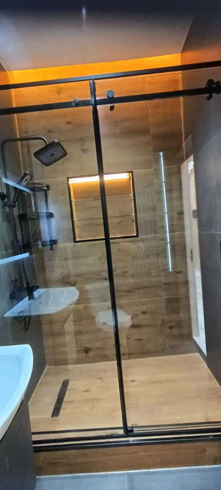 №2646 Продается квартирас сутдия люкс ремонтом