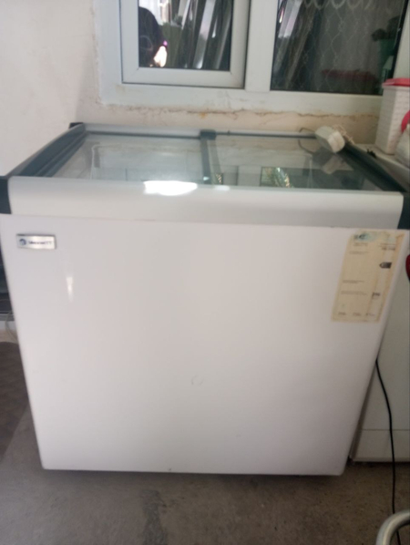 Срочно продам морозильник