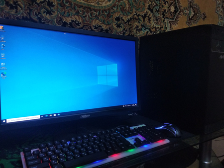 Domawniy kompyuter i3 ozu 8gb