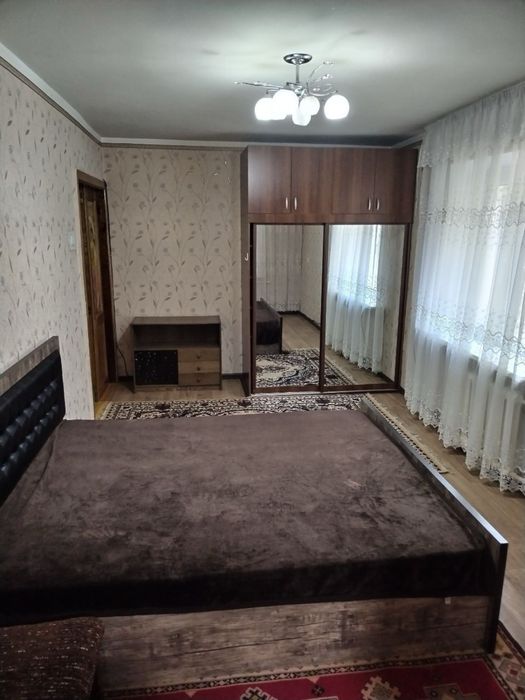 Сдам 1 ком передел в 2 х на Чиланзаре 24 Перекресток Ширин . Срочно !