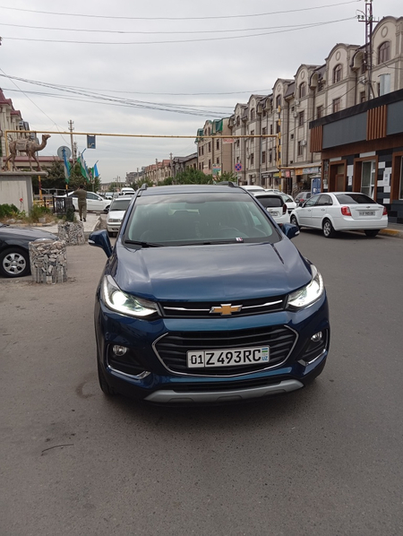 Srochna Trecker 1 tayyor avto kredit