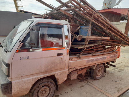 Metallom olamiz 1 500da 3 000 sumgacha olamiz