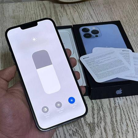 Iphone 13 pro max LLA srochno sotiladi