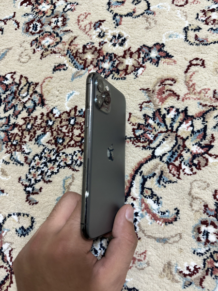 iPhone 11 pro 128гб