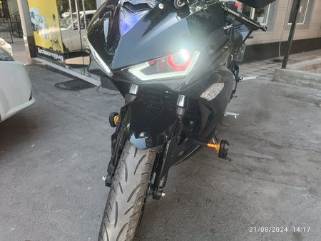 Yamaha R3 replica ideal