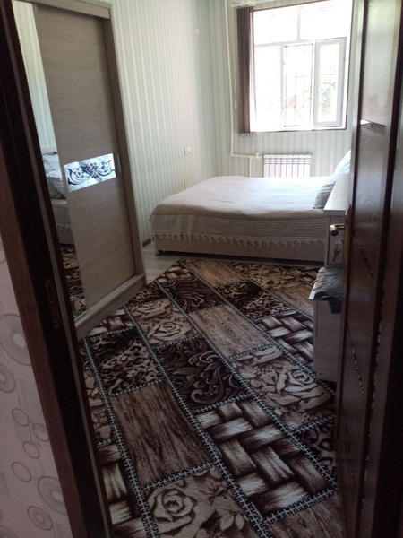 Мирзо Улугбек массив феруза 2/1/4 балкон 1.5*3