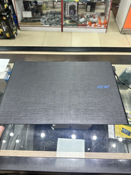 Acer I7 5500U/Ddr 8gb/Ssd 128gb/Hdd 1Tb/Nvidia 920M 2gb