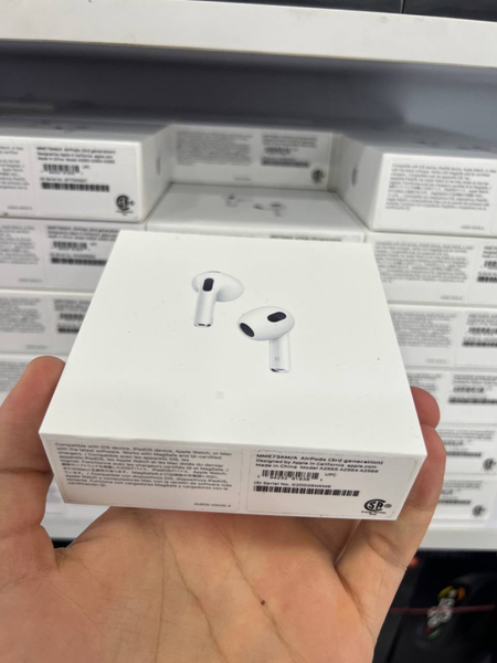 Apple Airpods 2.1 Original есть в наличии