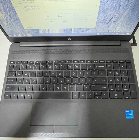 HP 250 G8 Intel Core i5-1135G7