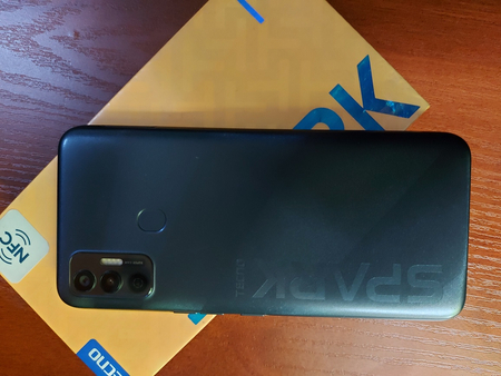 Tecno spark 7 4/64 TINNIQ