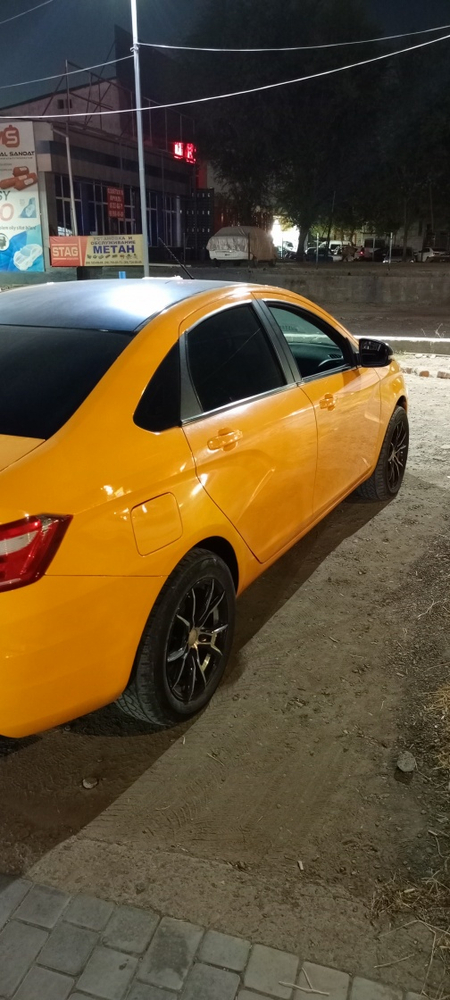 Lada Vesta 1.6 метан Насия Савдо