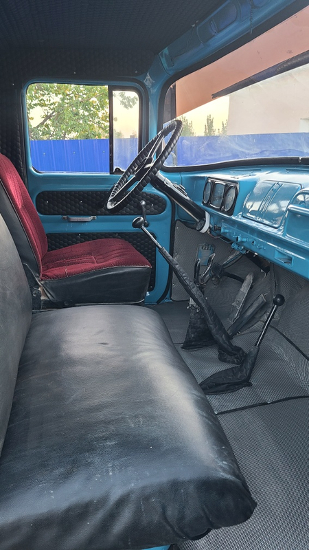 Zil 130 sotiladi