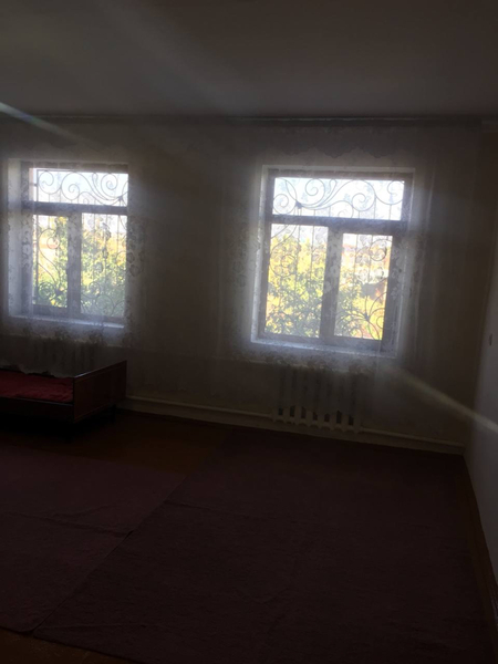 Аренда Юнсобод 19 кв 220 y.e тутзор маххала