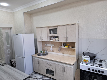 Максим Горький 1000$ своя квартира