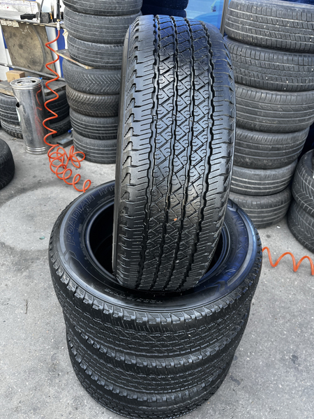235  60  r18 nexen