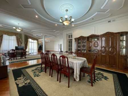 Успей купить дом в Ташкенте. Алмазарский район 16-сот, 400 м² (J2636 )