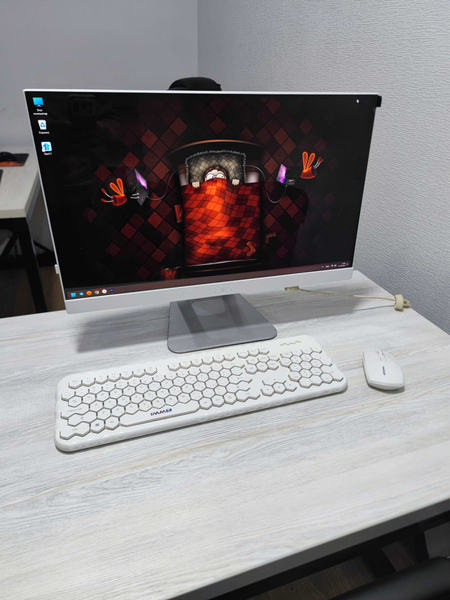 Моноблок i7 - 10870H \\\\ 16gb OZU iPS (Рассрочка - Кредит)