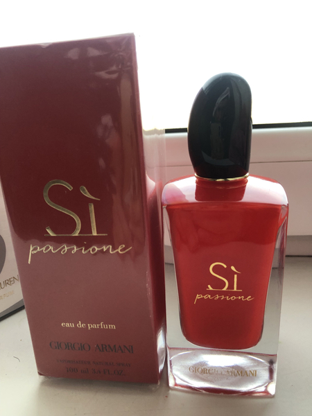Giorgio Armani Si Passione