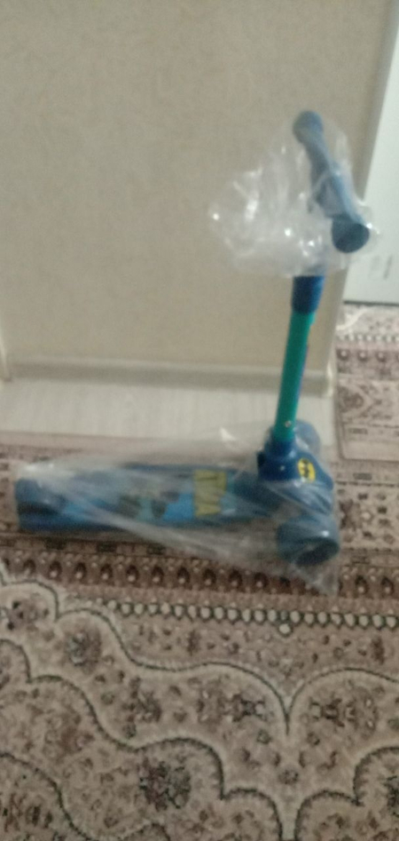Новый самокат детский.