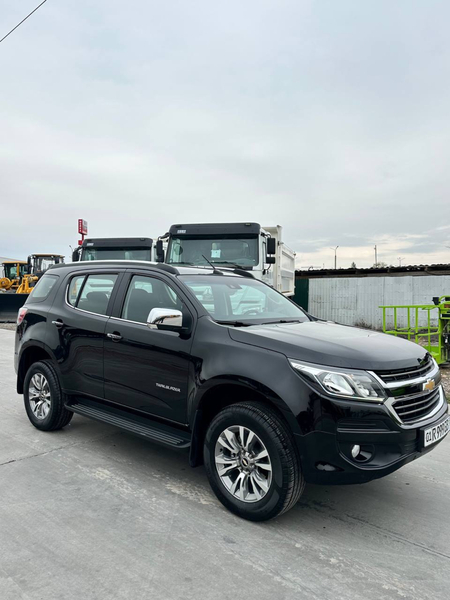 Trailblezer 2021 yil 74.000 km yurgan
