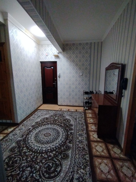 Продается квартира сергели Дустлик 2. 3/3/9