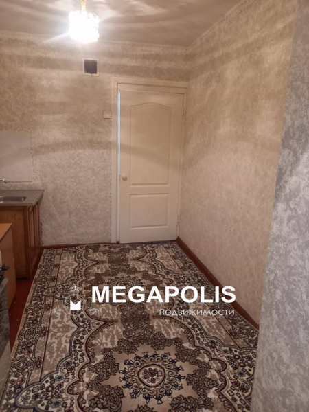 -Квартира возле метро 1/2/4 Парк Гафура Гуляма
