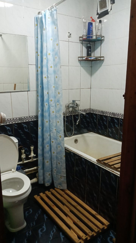 2honali kvartira sotiladi