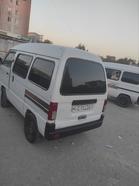 Chevrolet damas sotiladi