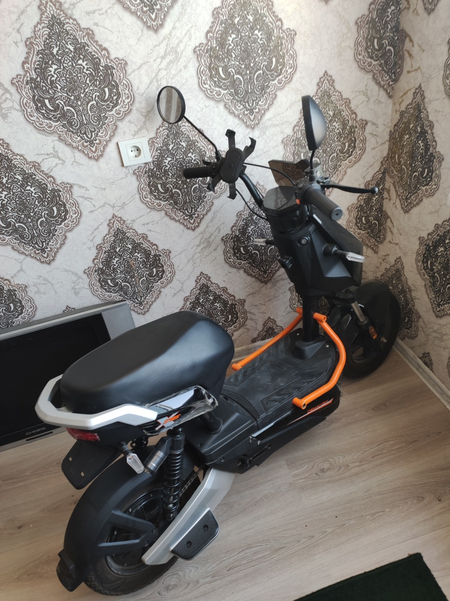 Elektra Skuter spartivniy varianti sotiladi