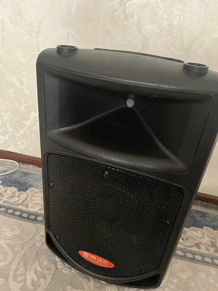 Макс сотилади нархи 200$