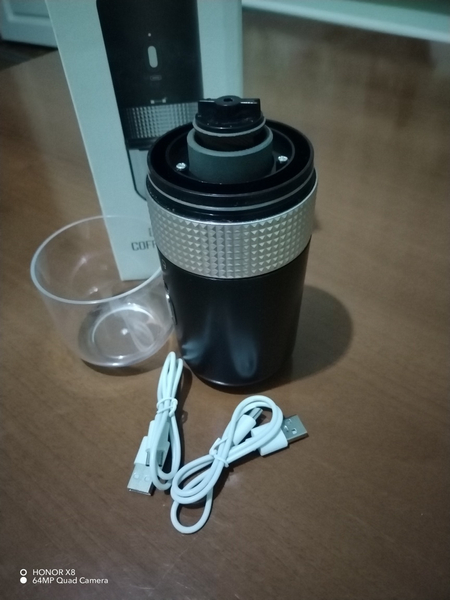 Elektr koffee maydalagich.