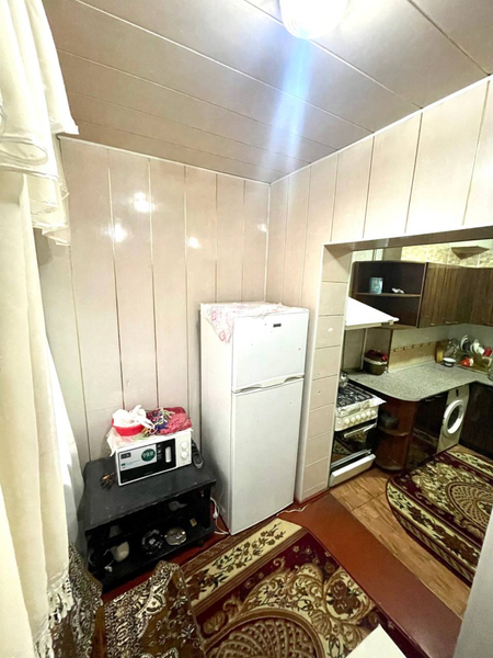 Срочно Продается квартира 2/2/4 микрорайон 9
