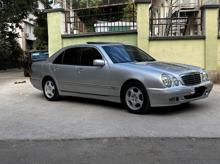 Mercedes Benz W210 E280 Elegance