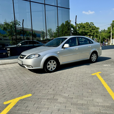 Продаю Lacetti 2