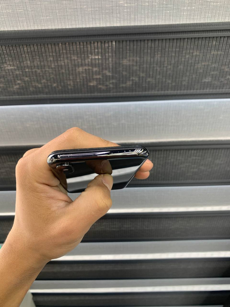 Iphone x (64 gb )