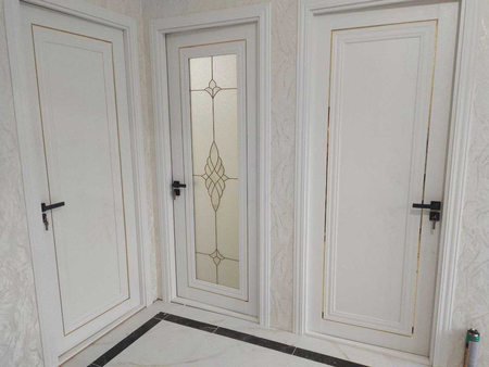 Mdf eshik o\\\'rnatish xizmati.Услуга установки дверей МДФ.