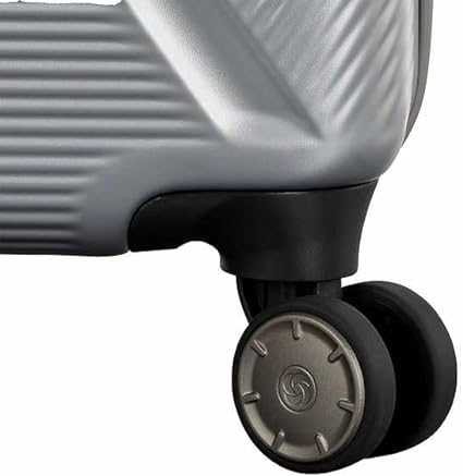 Комплект чемоданов American Tourister Xion Deluxe! Новый с бирками!