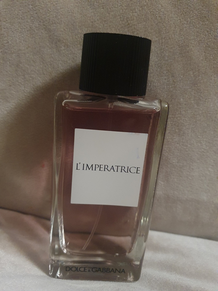 Продам парфюм оригинал